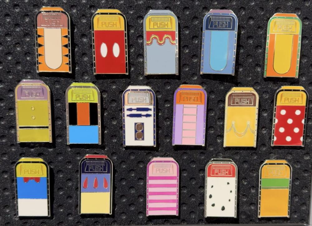 Character Trash Bins Mystery Collection - Complete Set | PIN 100277