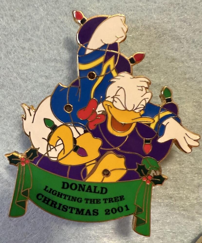 Night Before Christmas 2001 - Donald Duck | PIN 100469