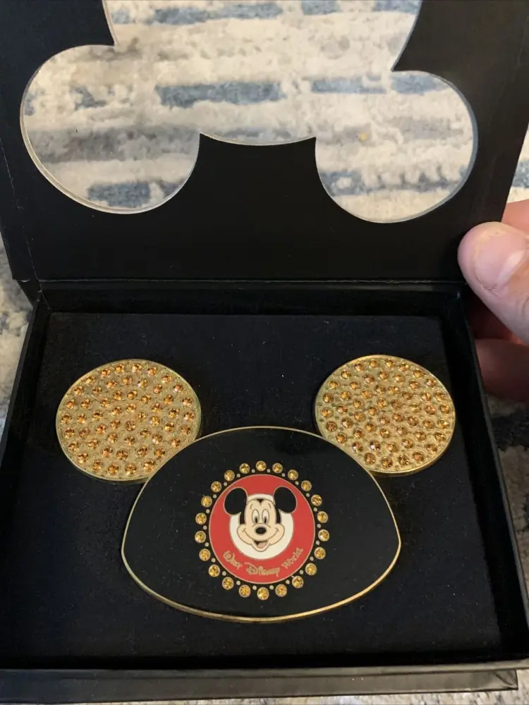 Walt Disney World - Walt Disney World pin Golden Mickey Mouse Ears ...