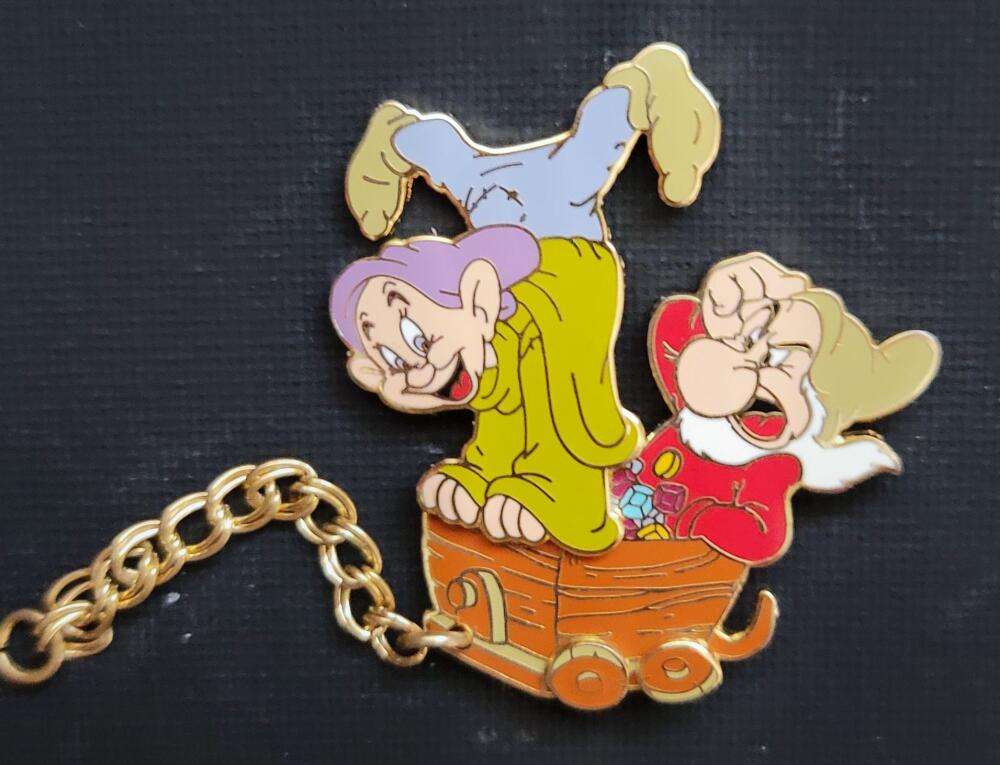 DLRP Pin of the Month Train Series - Dopey & Grumpy | PIN 100624