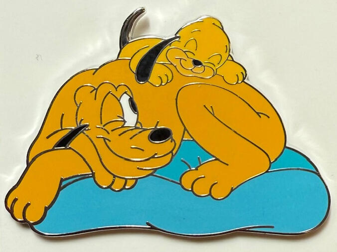Pluto - Pluto with Sleeping Pluto Jr | PIN 100871