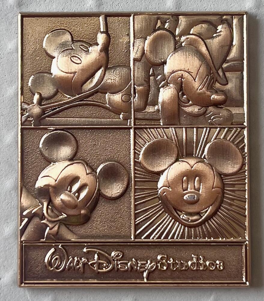 The Walt Disney Studios - Mickey Mouse Plaque | PIN 102054