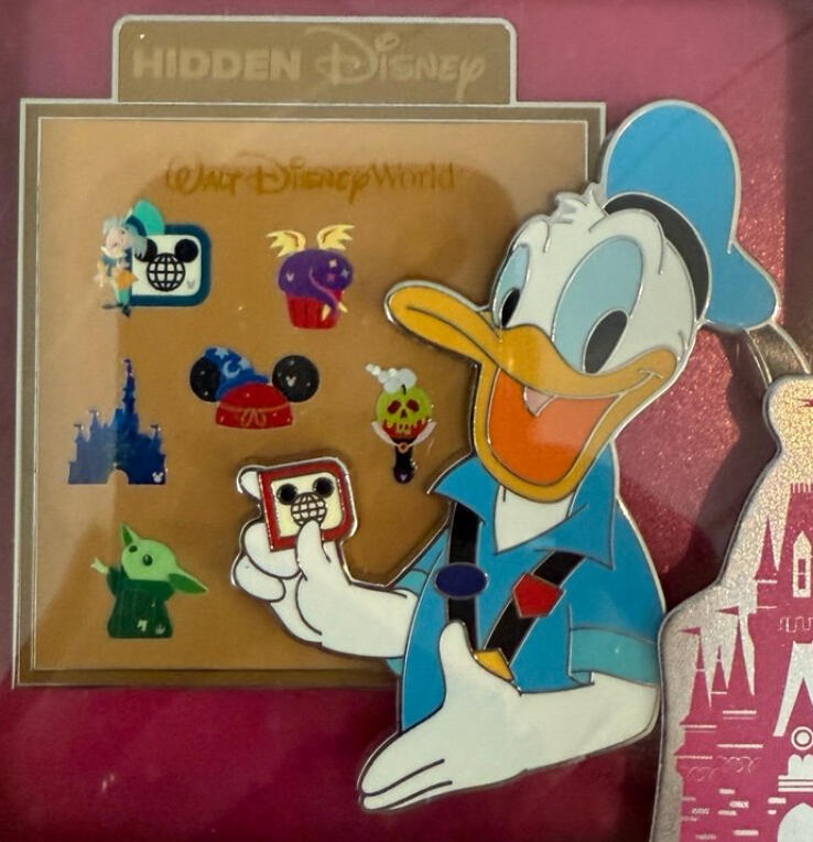 Celebrating 25 Years of Disney Pin Trading - WDW Hidden Disney Mini ...