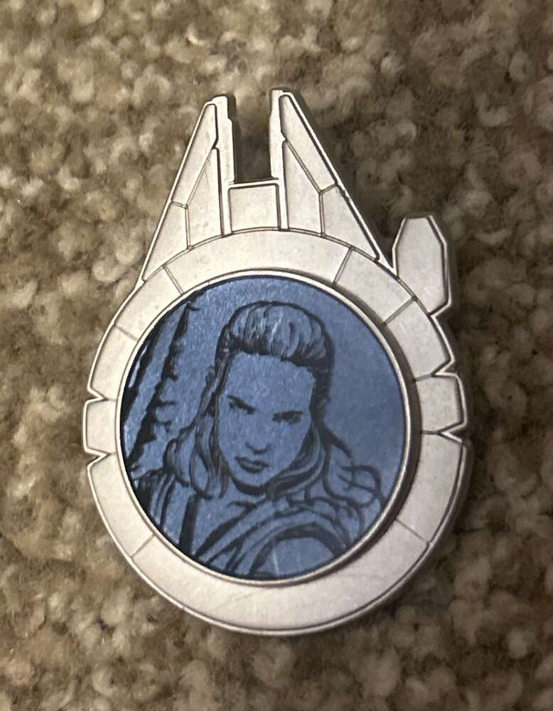 Galaxy's Edge Resistance Reveal - Rey | PIN 105462