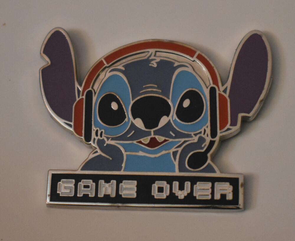 Stitch Gamer Pin Set GameStop Exclusive - Stitch - "Game Over" | PIN 108073