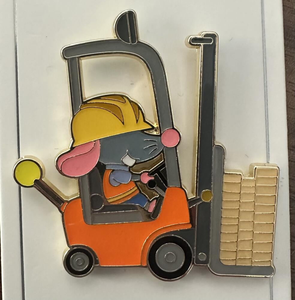 Zootopia - Zootopia Mouse with Forklift of Red Wood | PIN 109307