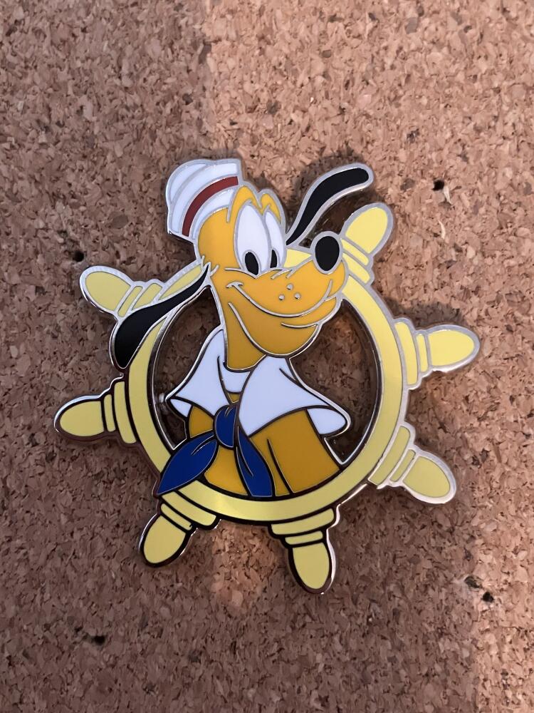 Disney Cruise Line Starter Set - Sailor Pluto in Ship Wheel | PIN 110141