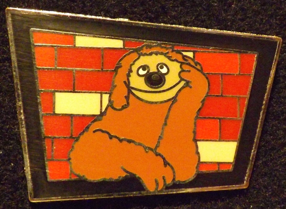 The Muppets Brick Wall Mystery Collection - Rowlf | PIN 15363