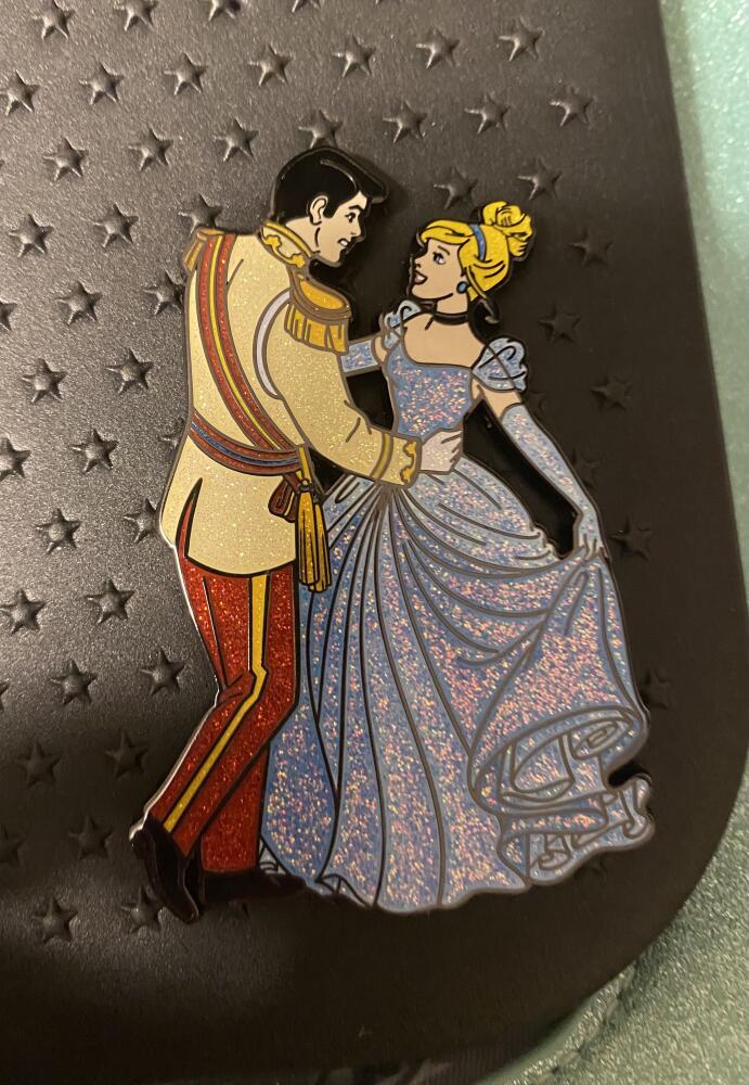 FiGPiN Quest - Cinderella - Hyper - Prince Charming and Cinderella ...