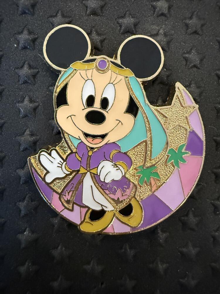 Tokyo DisneySea Abu's Bazaar Game Prizes - 2025 Minnie Arabian Coast ...