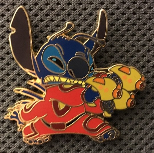 Stitch Booster Set - Stitch with Blasters | PIN 13361