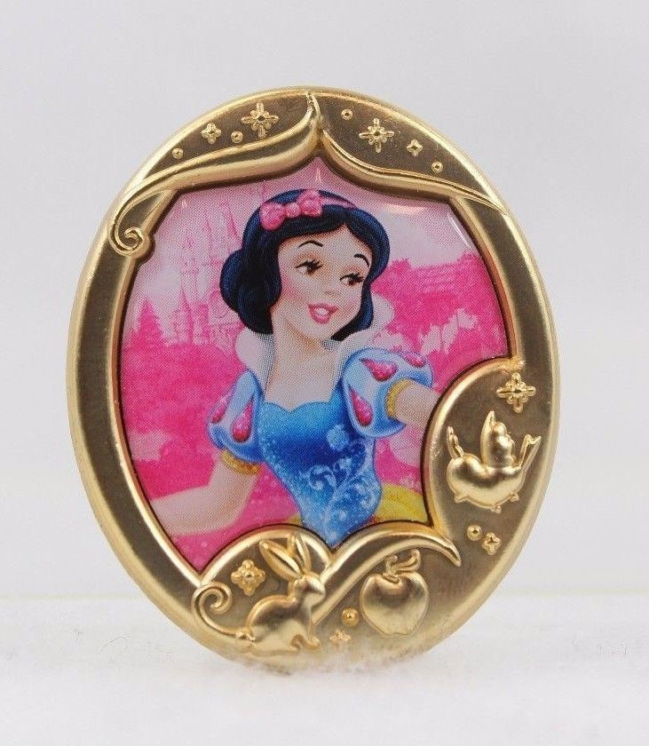 Princess Gold Frame Mystery Collection - Snow White | PIN 5249