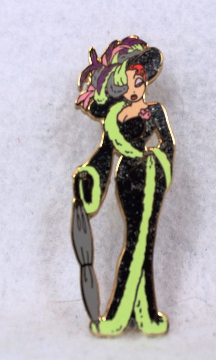 Jessica Rabbit in Hollywood - Mae West in My Little Chickadee | PIN 22039