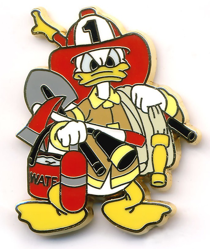 Main Street Fire Station 55 Boxed Set - Firefighter Donald | PIN 6745