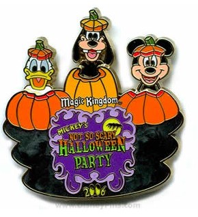 Mickey's Not So Scary Halloween Party (MNSSHP) 2006 - Mickey, Donald ...