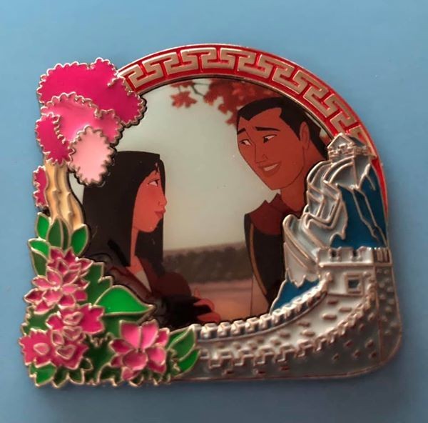 December 2018 Park Pack - Mulan - Characters Frame - Mulan and Li Shang ...