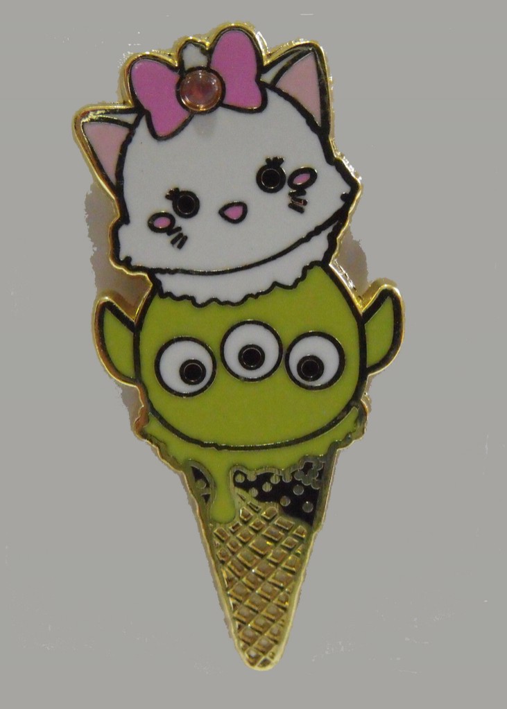 Tsum Tsum Booster Set: Ice Cream Cones - Marie and Toy Story Alien ...
