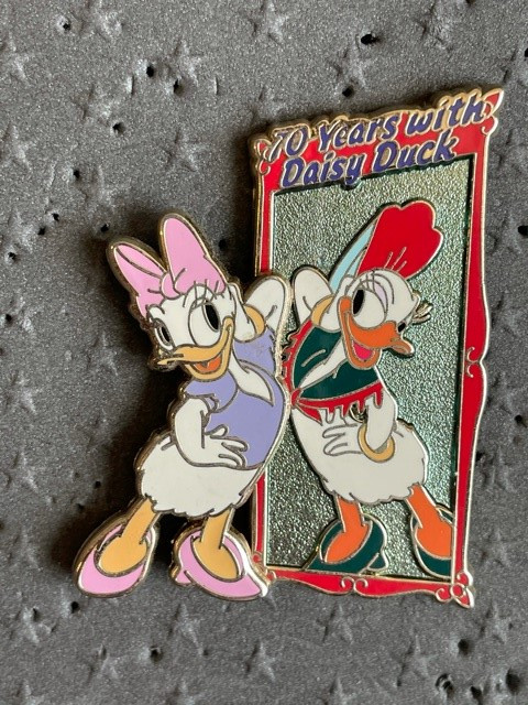 Character Anniversaries - 70 Years With Daisy Duck | PIN 39258