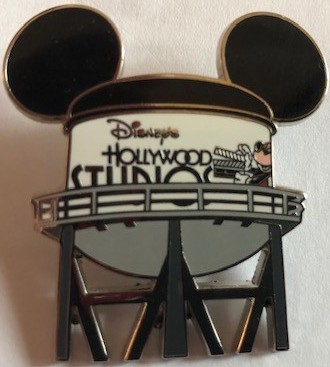 Earffel Tower - Disney Hollywood Studios on Water Tower w/ Mickey Ears ...