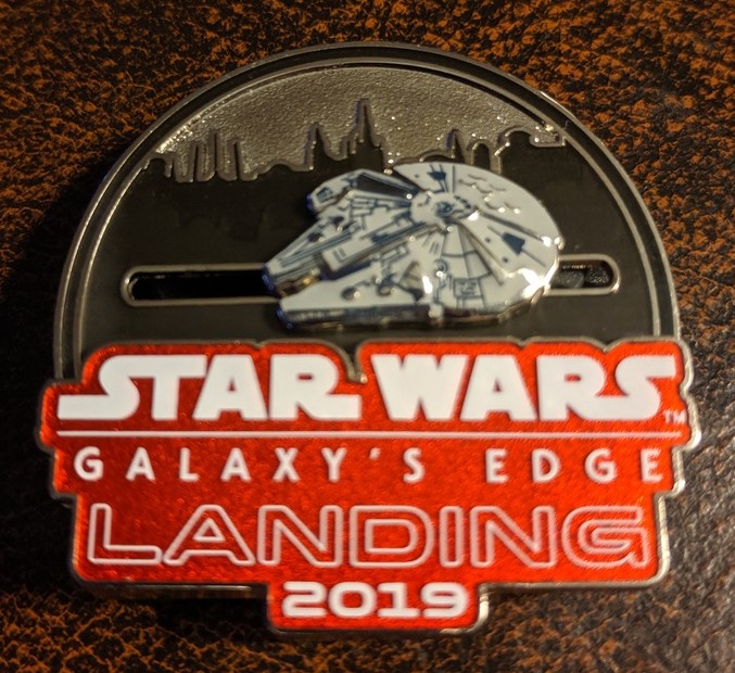 Star Wars Galaxy's Edge Opening - Millennium Falcon Slider | PIN 30757