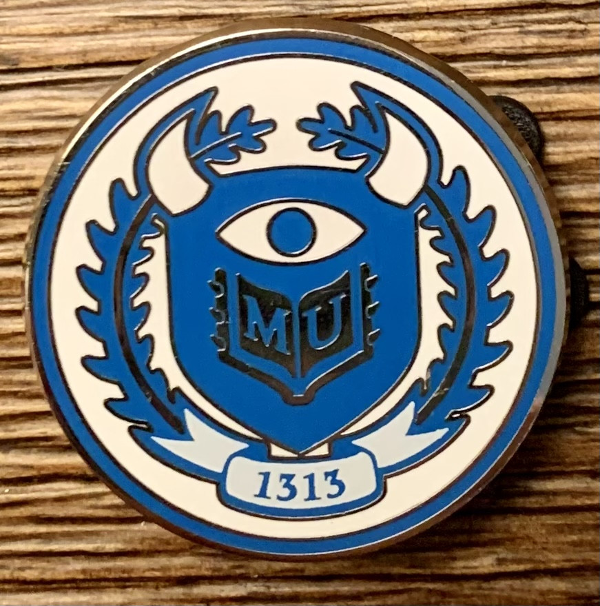 Monsters University Booster Set - MU School Crest | PIN 45269