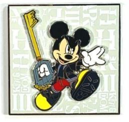 Kingdom Hearts - King Mickey With Keyblade | PIN 31037