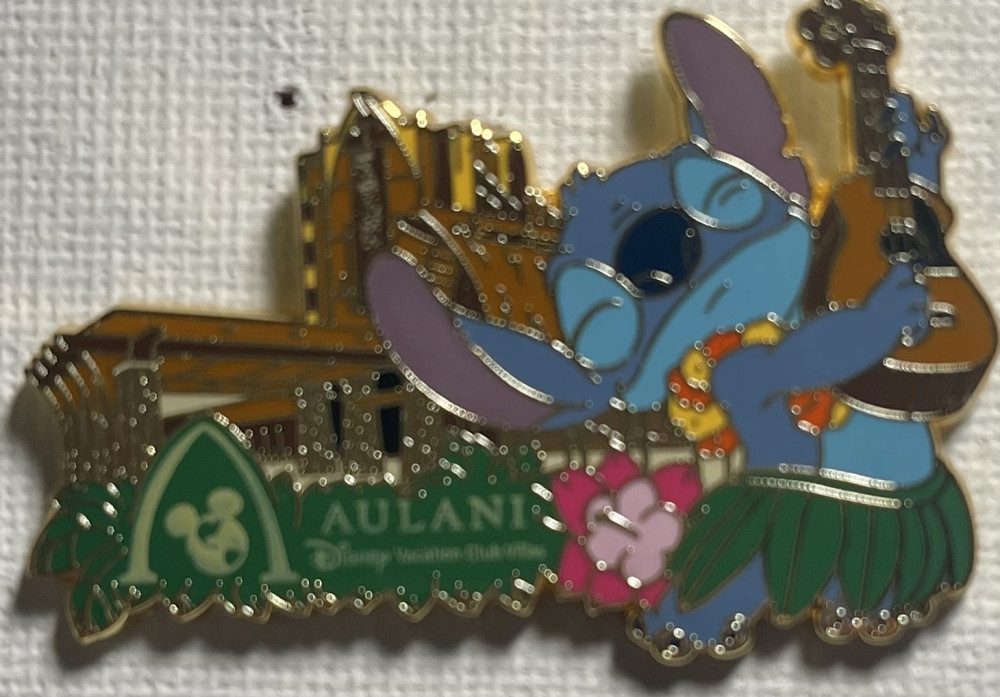 Aulani Resort & Spa - Stitch with ukulele Aulani DVC | PIN 50396