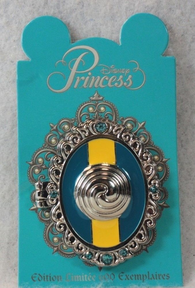 Princess Symbol Locket - Brave Merida hinged icon | PIN 33533