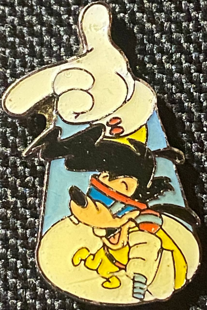 ProPin - A Goofy Movie - Max As Powerline Overhead Shot | PIN 57764