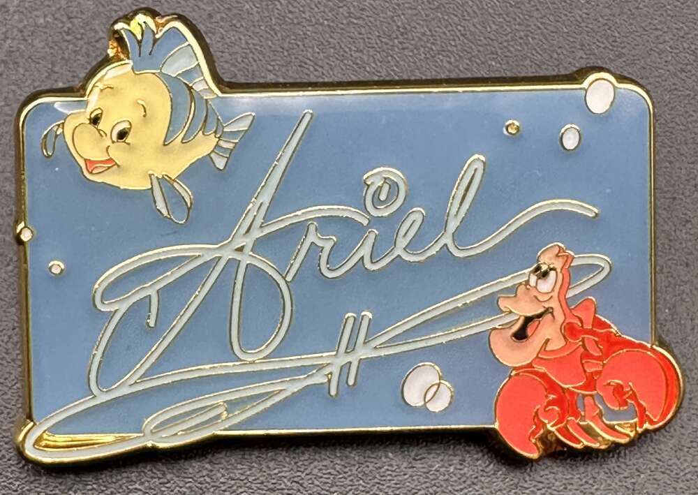 Disney Princess Signature & Sidekicks - Ariel | PIN 58380