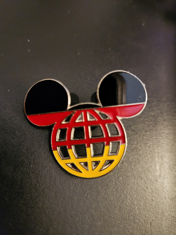 Mickey Mouse Icon Lattice Flag Countries - Germany | PIN 59140