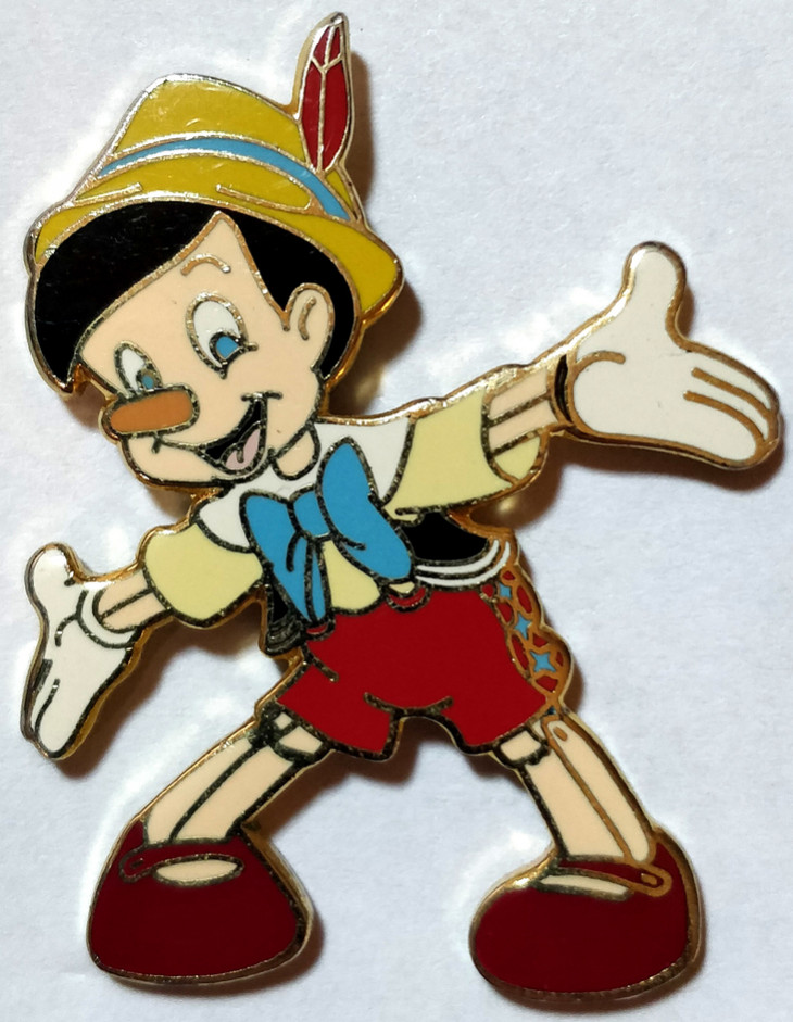 Pinocchio - Pinocchio with Arms Spread Out | PIN 40325