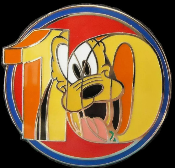 Disney Pin Trading 10th Anniversary: Ten Years of Disney Pin Trading ...