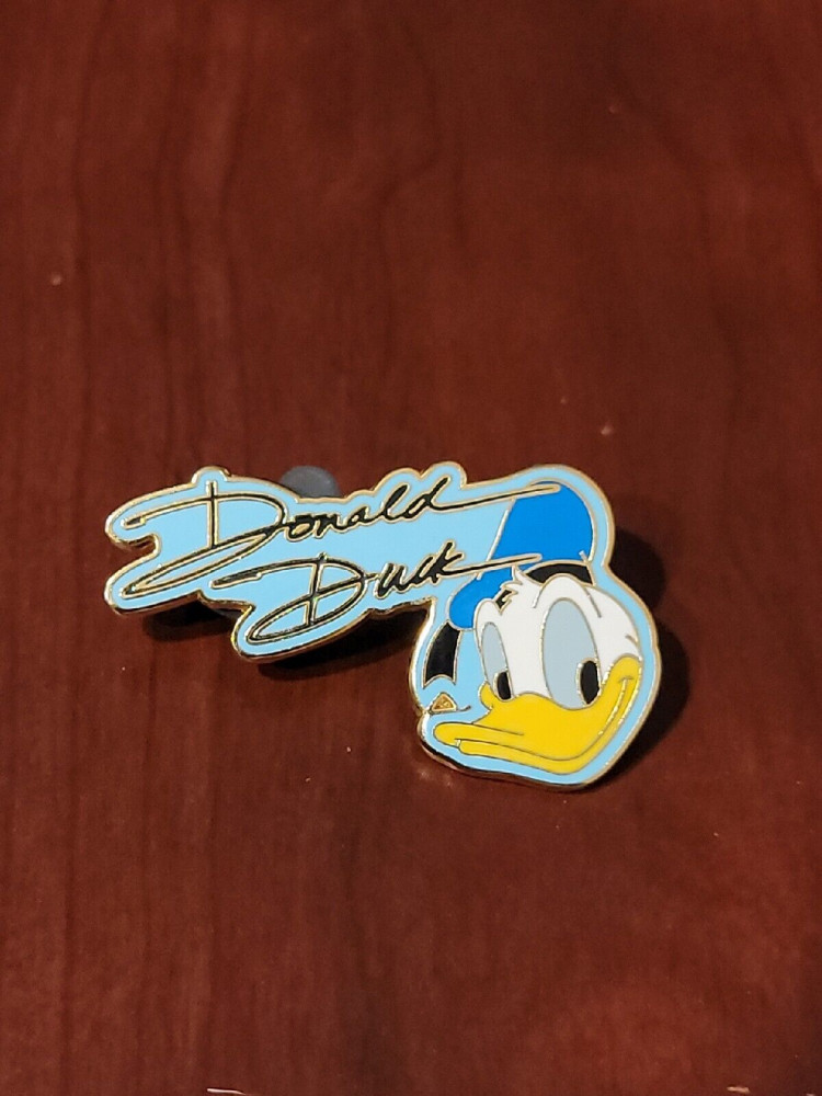 Character Signatures - Donald Duck Autograph | PIN 63109