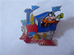 Disney's Electrical Parade - Goofy Driving Train Float | PIN 64030