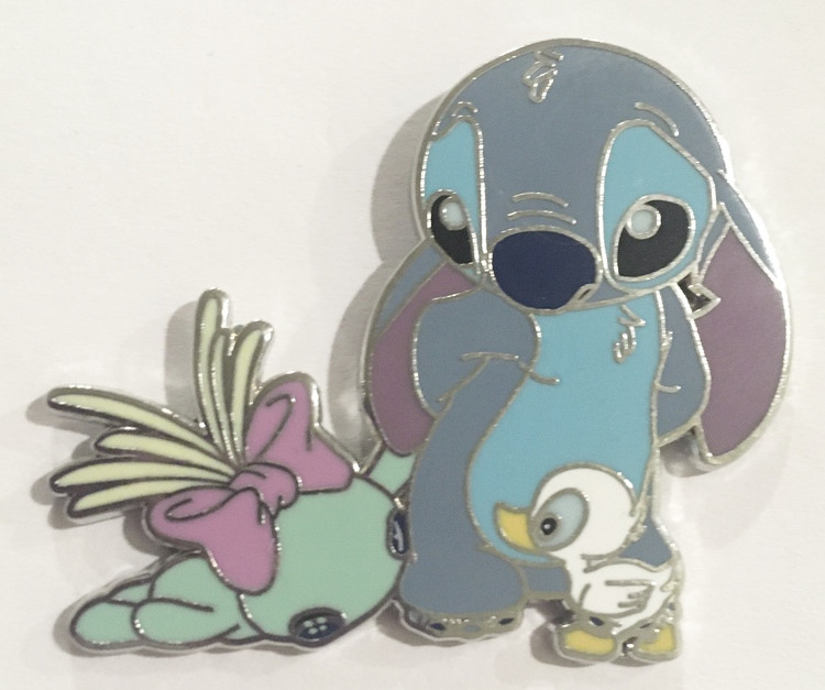 Lilo & Stitch - Stitch and Scrump With Duckling | PIN 50658