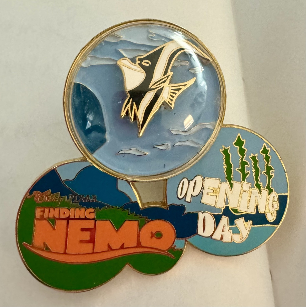 Finding Nemo Opening Day - Gill in 3D Bubble | PIN 32939