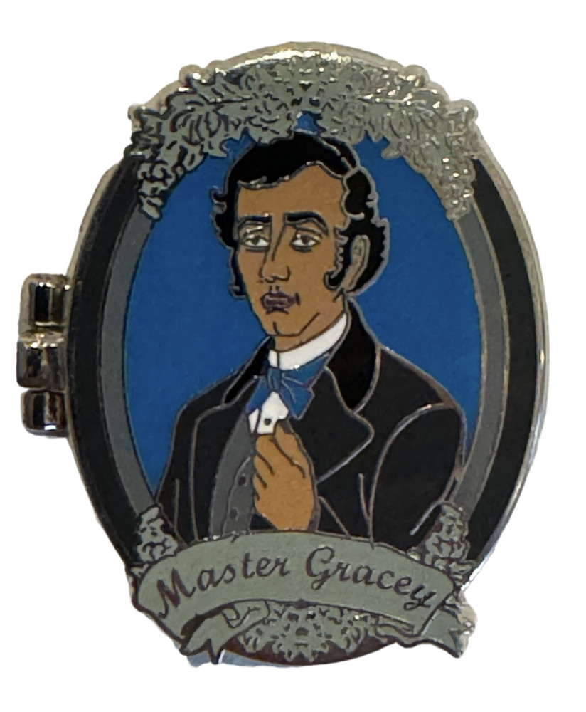 Marquee Collection: Locket - The Haunted Mansion Master Gracey Locket ...