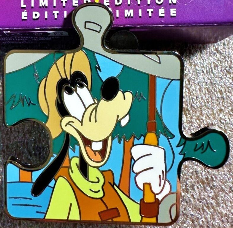 Character Connection Mystery Collection - A Goofy Movie - Goofy Fishing ...