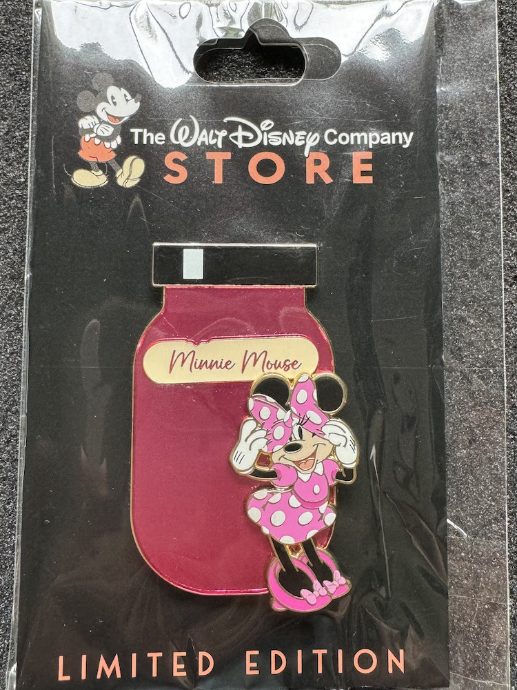 D23 Expo 2024: The Color Shades of Magic Collection - Pink Paint Jars ...