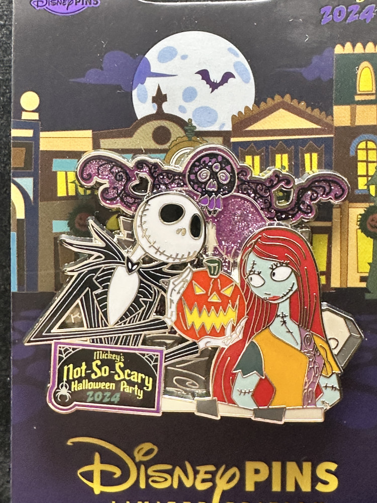Mickey's Not So Scary Halloween Party (MNSSHP) 2024 - Jack and Sally ...