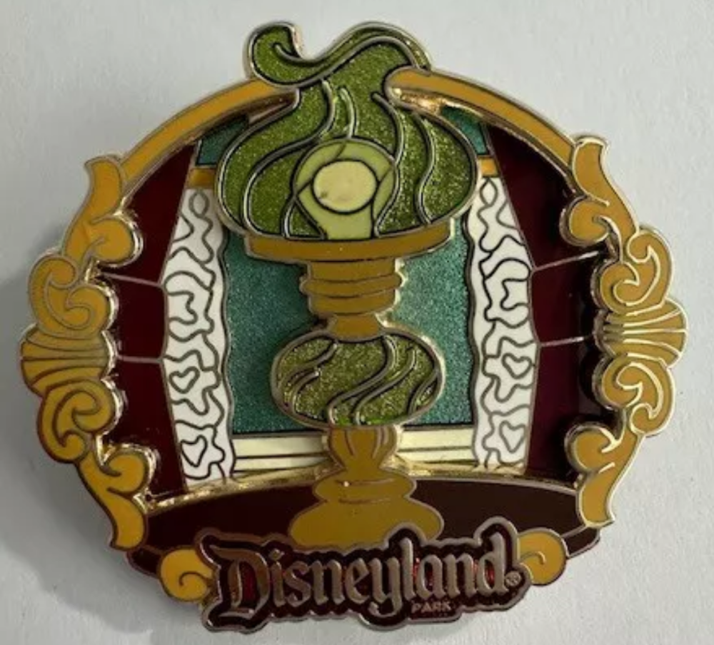 Disneyland Guided Tour - Walt Disney - Apartment Lamp - Light Up | PIN ...