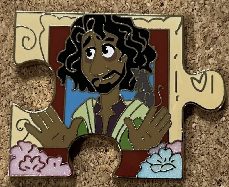 Character Connection Mystery Collection - Encanto - Bruno & Rat | PIN 88442