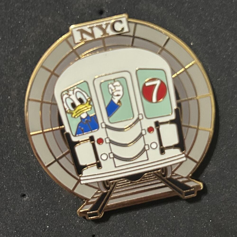 World Of Disney (NYC) - NYC Transportation - Donald on Subway | PIN 92280