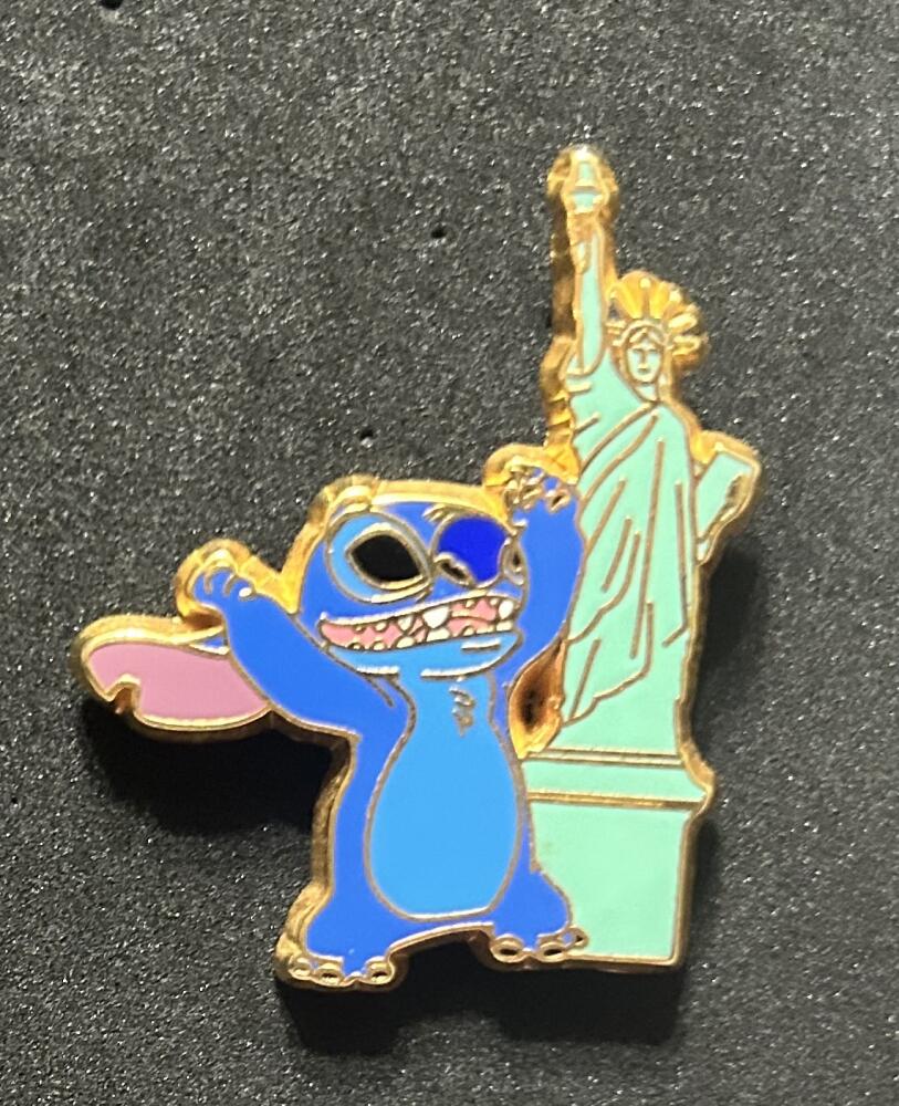 Bootleg - Stitch with Statue of Liberty | PIN 92402