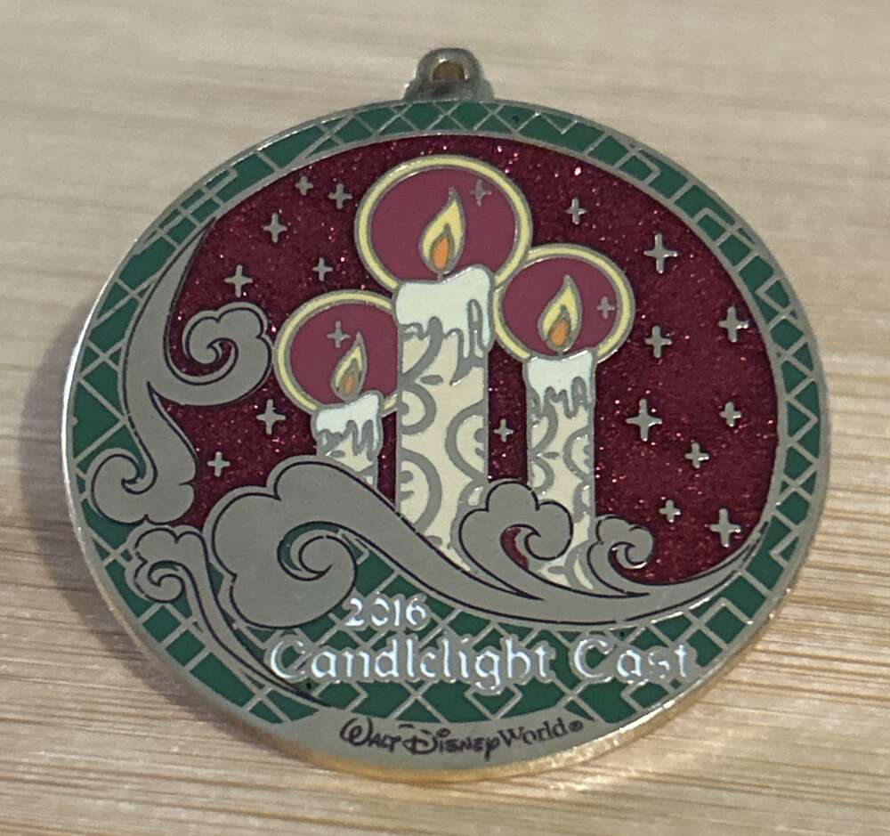 Candlelight Processional at EPCOT - Cast Member Gifts - 2016 ...