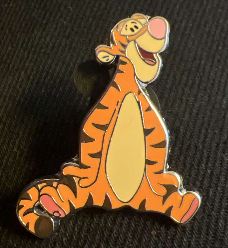 Cast Lanyard Refresh - Tigger | PIN 94318