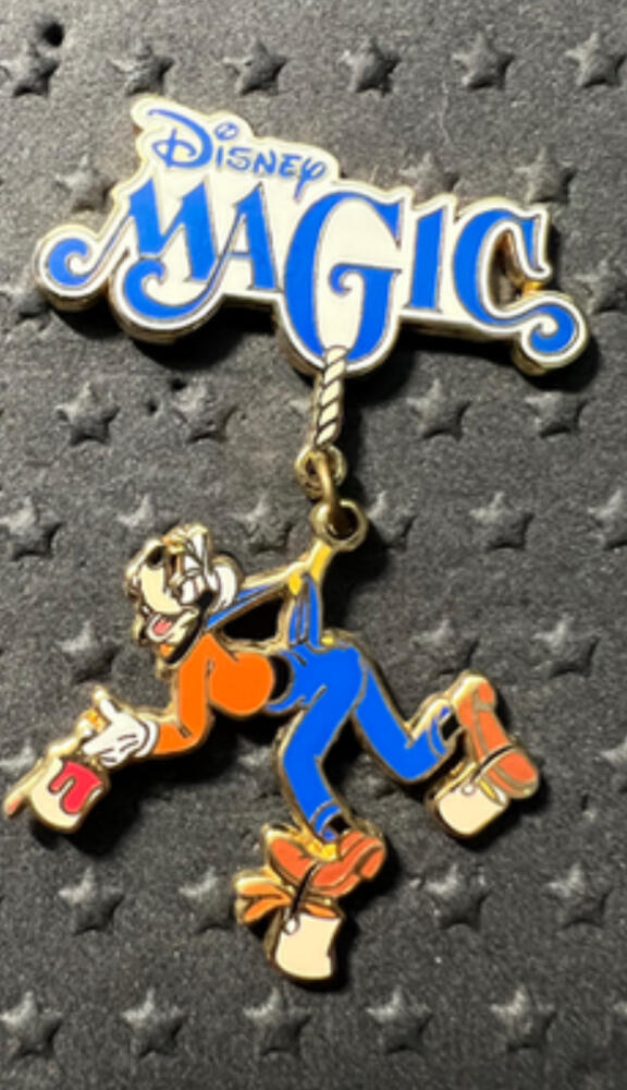 Disney Magic Cruise Ship - Disney Magic - Goofy with Paint | PIN 98765